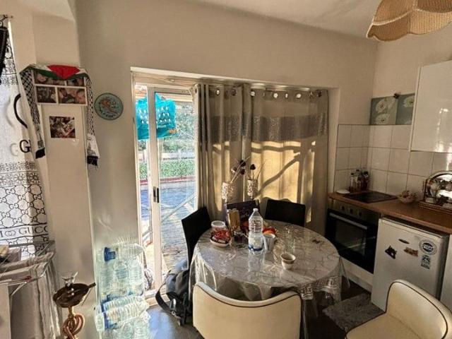 Studio Flat, Hoop Lane, NW11