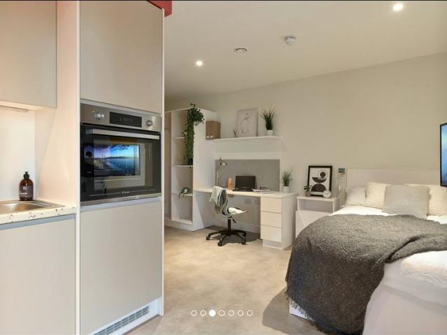 Studio Flat, Host View Studios, SE16