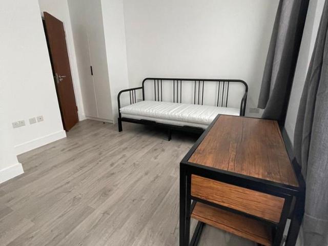 Studio Flat, Huxley Road, N18