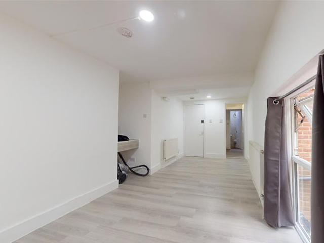Studio Flat In Dollis Hill, 6 Min Walk To Jubilee