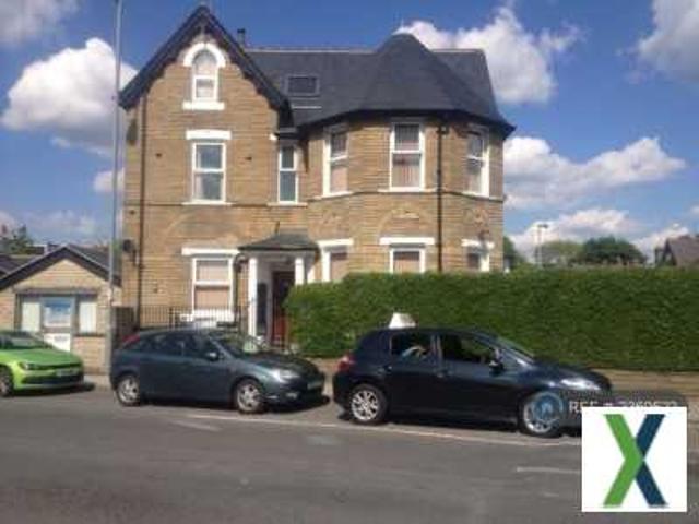 Studio flat in Laisteridge Lane, Bradford, BD7 #2369522