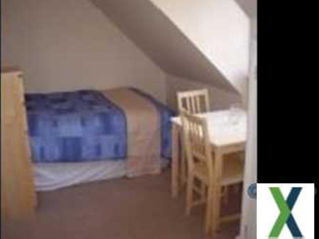 Studio flat in Lakeside, Finchampstead, Wokingham, RG40 #2355731