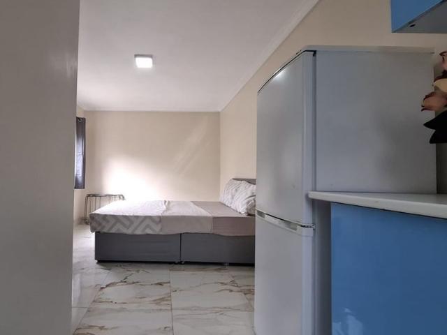 Studio Flat, Kenneth Road, LU2