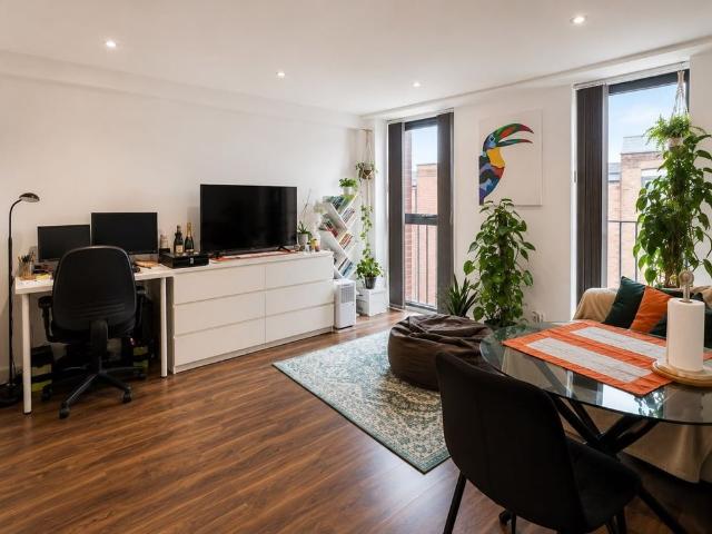 Studio Flat, Kettleworks, B1