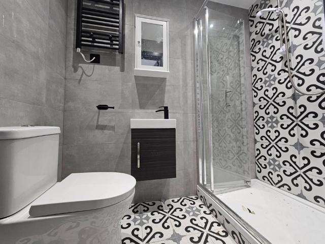 Studio Flat, London, SE6