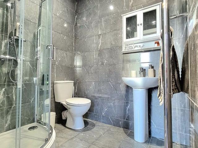 Studio Flat, London Road, LE2