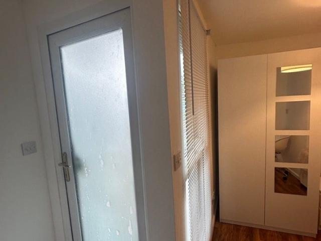 Studio Flat, Luton, LU2