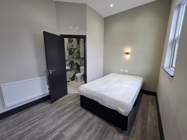 Studio Flat, Marlborough Road, N19