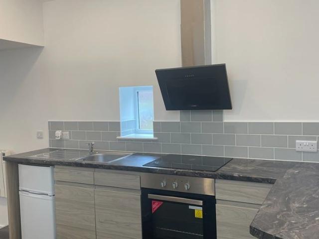 Studio Flat, Marshall St, NG5