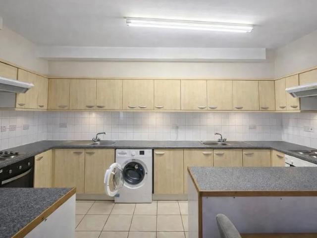 Studio Flat, Mayton St, N7