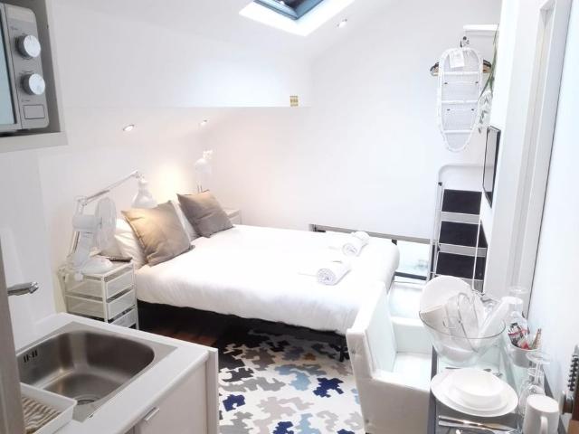 Studio Flat, Meanwood, LS6