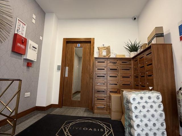 Studio Flat, Minshull Street, M1