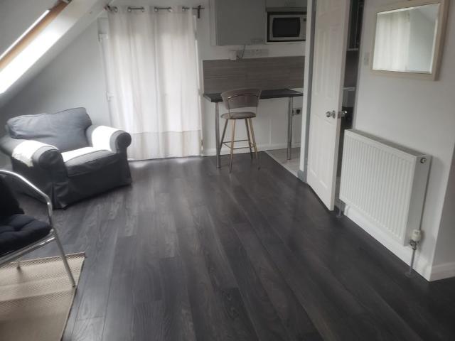 Studio Flat, Mill Hill East, NW7