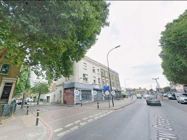 Studio Flat, New Cross Road, SE14