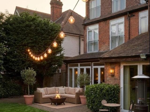 Studio Flat, North Ealing, W5