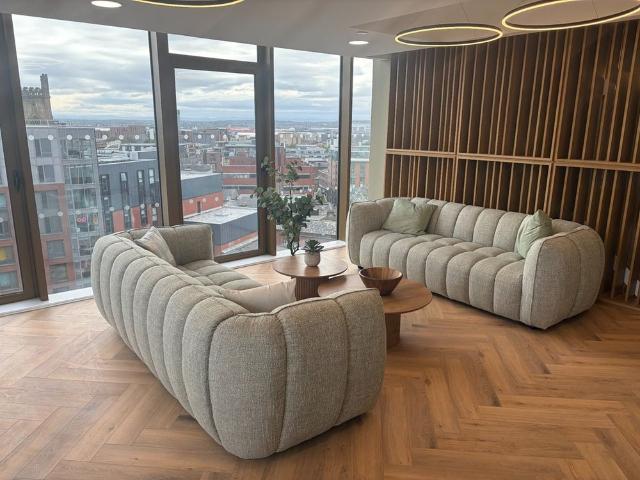 Studio Flat, Oldham Street, L1