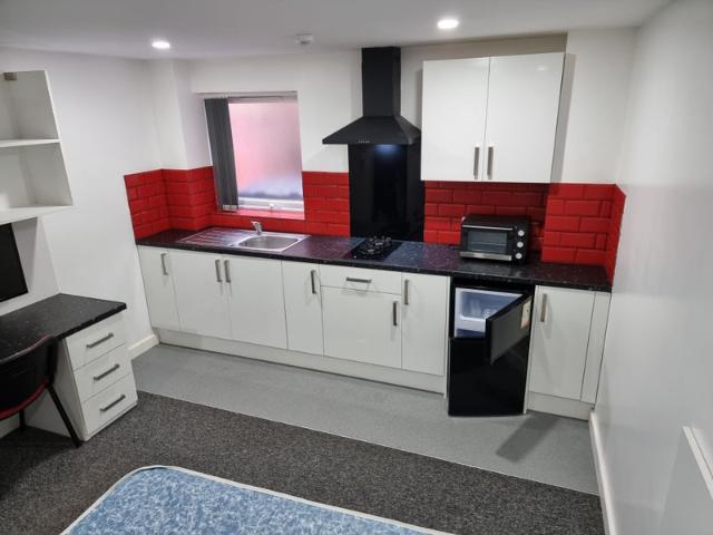 Studio Flat Opposite railway Station