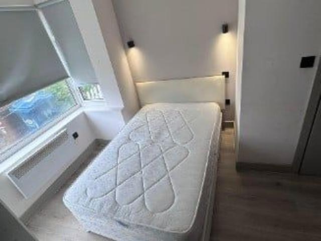 Studio Flat, Parkfield Road, HA2