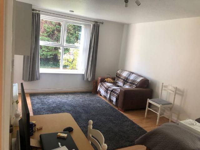 Studio Flat, Paxton Road, SE23