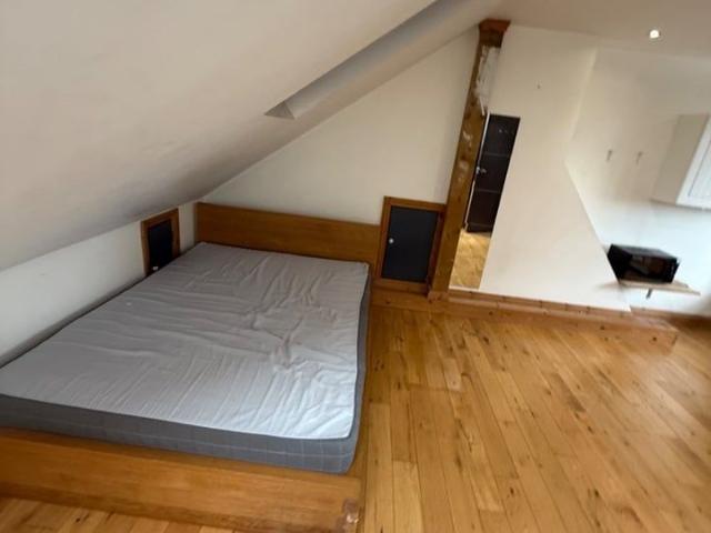 Studio Flat, Pennine Drive, NW2