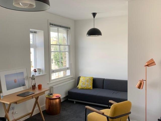 Studio Flat, Selborne Road, BN3