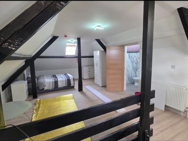 Studio Flat, Sparkhill, B11