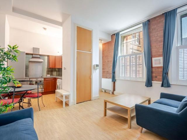 Studio Flat, Swanns Building, NG1