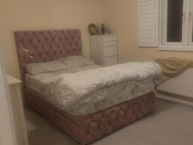 Studio Flat, St Anns, IG11