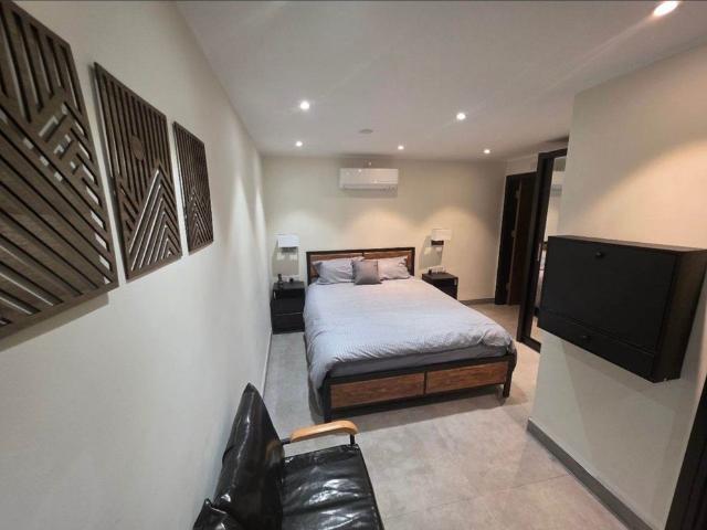 Studio Flat, St Andrews Road, IG1