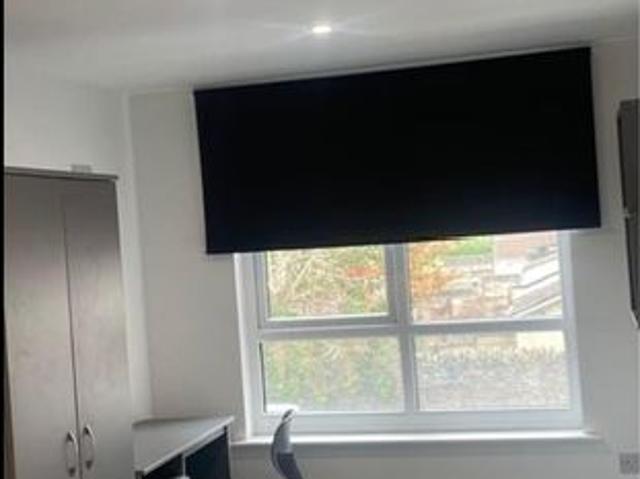 Studio Flat, Straits Parade, BS16
