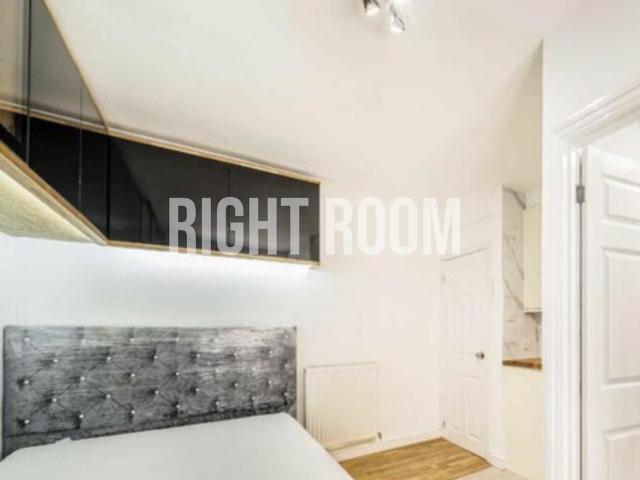 Studio Flat, Sutherland Street, London, SW1V 4JZ