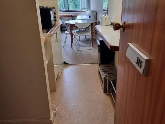 STUDIO Fully self contained Apartment No sharing