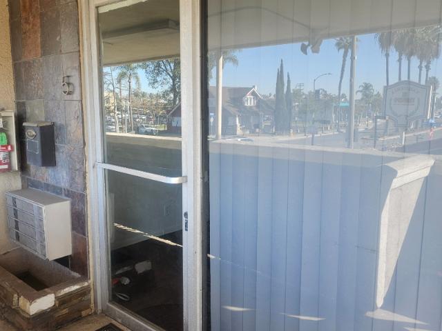 Studio Home for Rent at 918 W Lincoln Ave, Anaheim, CA 92805 The Colony