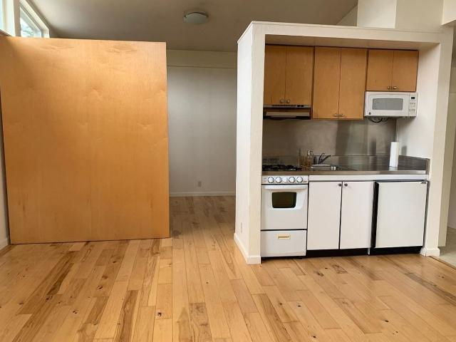 Studio Home for Rent at 114A Alta Dr, Watsonville, CA 95076