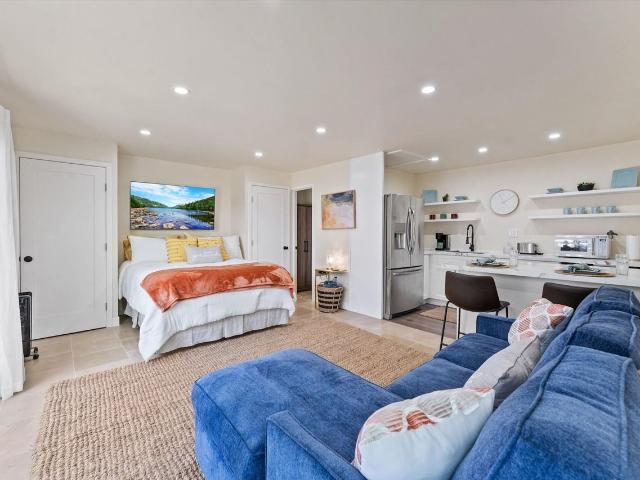 Studio Home for Rent at 1816 N Bellflower Blvd, Long Beach, CA 90815 Los Altos