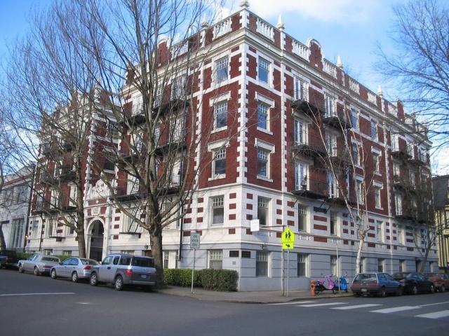 Studio Home for Rent at 1811 Nw Couch St #305, Portland, OR 97209 Northwest District