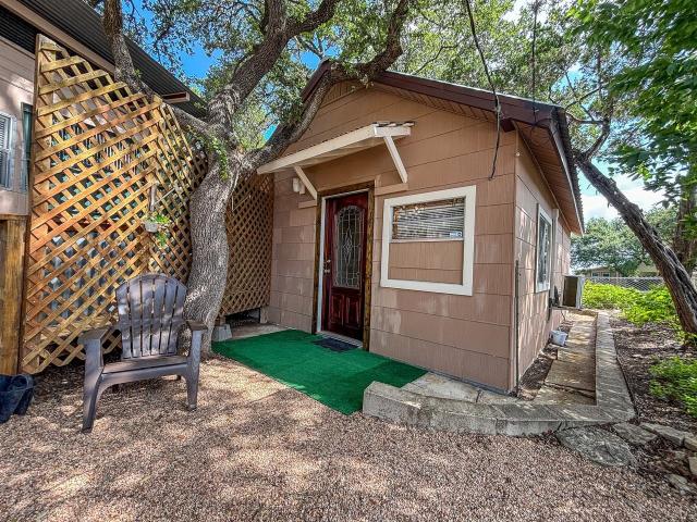 Studio Home for Rent at 280 Ridgeview Dr #1, Canyon Lake, TX 78133 Canyon Lake Village