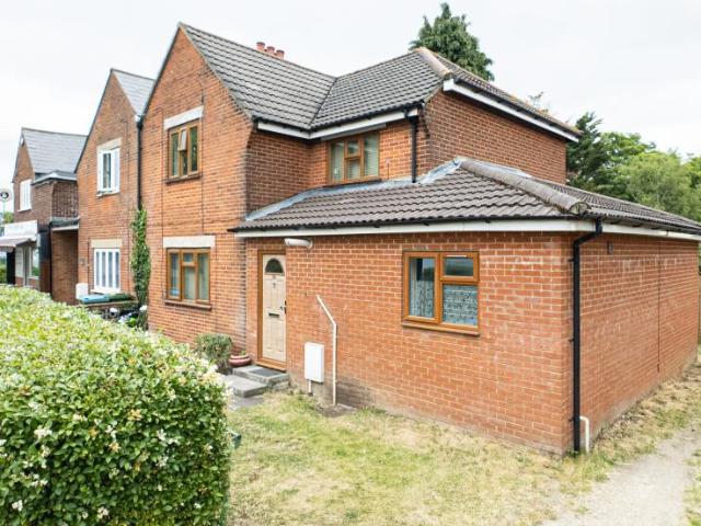 studio in Broadlands Road, Southampton