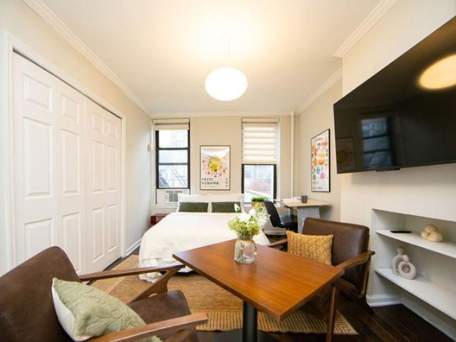 Studio in East Village on a flexible lease