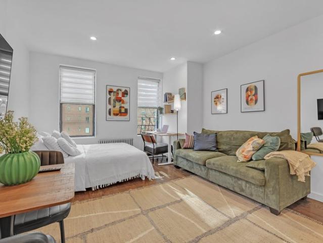Studio in East Village on a flexible lease