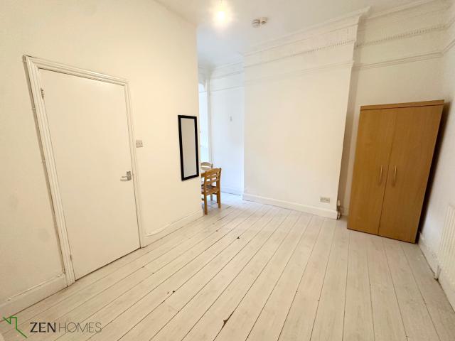 studio in Ferme Park Road, London
