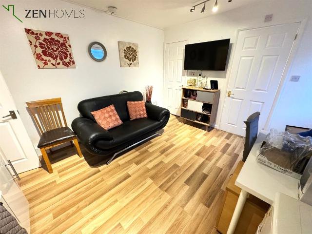 studio in Orpington Gardens, London