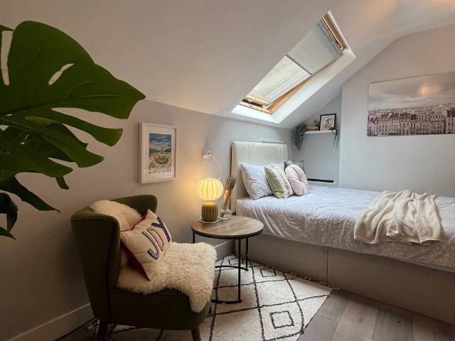 Studio in Maida Vale London Has an Apartment