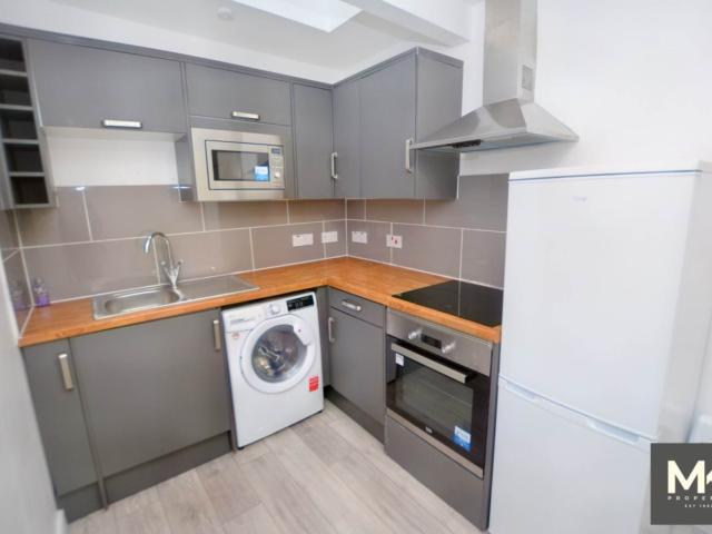 studio in Station Road, Northampton
