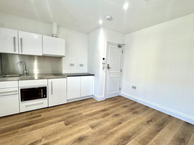 Studio in Pratt Street, Camden Town, NW1