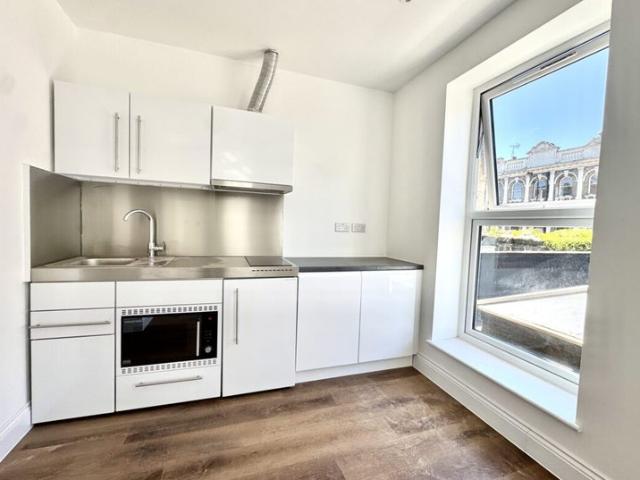 Studio in Pratt Street, Camden Town, NW1