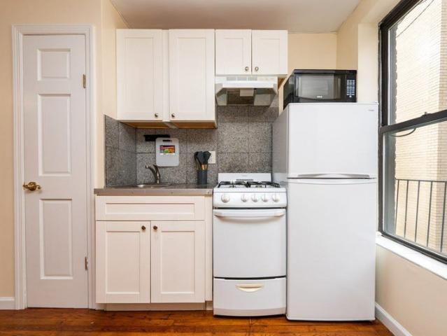 Studio in Upper East Side on a flexible lease