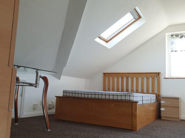 Studio Own Kitchen in Chadwell Heath £1195