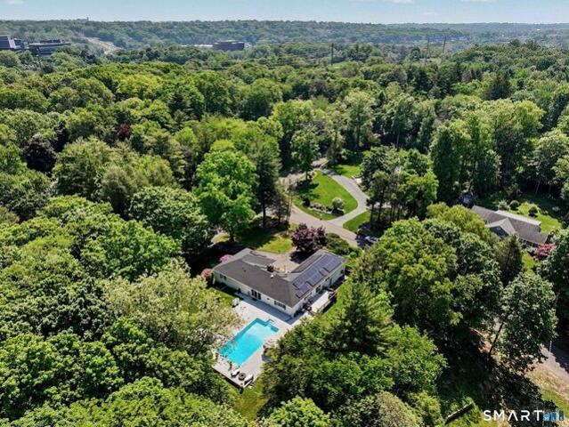 Studio Ln, Norwalk, Home For Sale