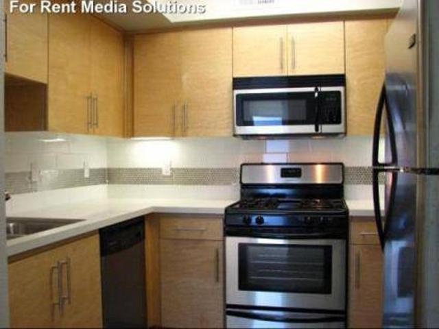 Studio Living at Santa Monica